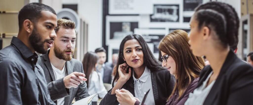 10 Essential Networking Tips for Students to Help Build Strong ...