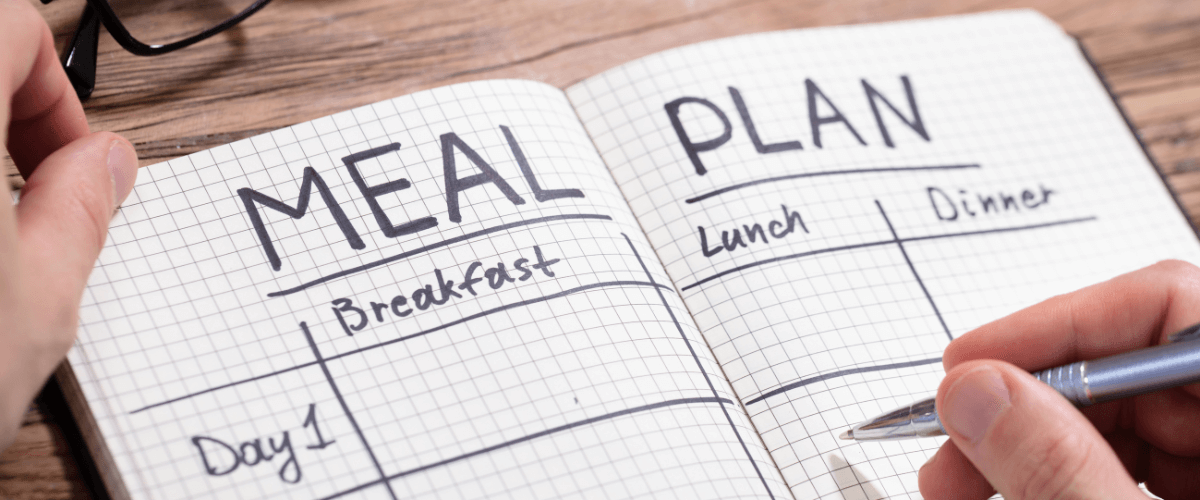 How to Choose the Right Student Meal Plan - Luxury Student Homes